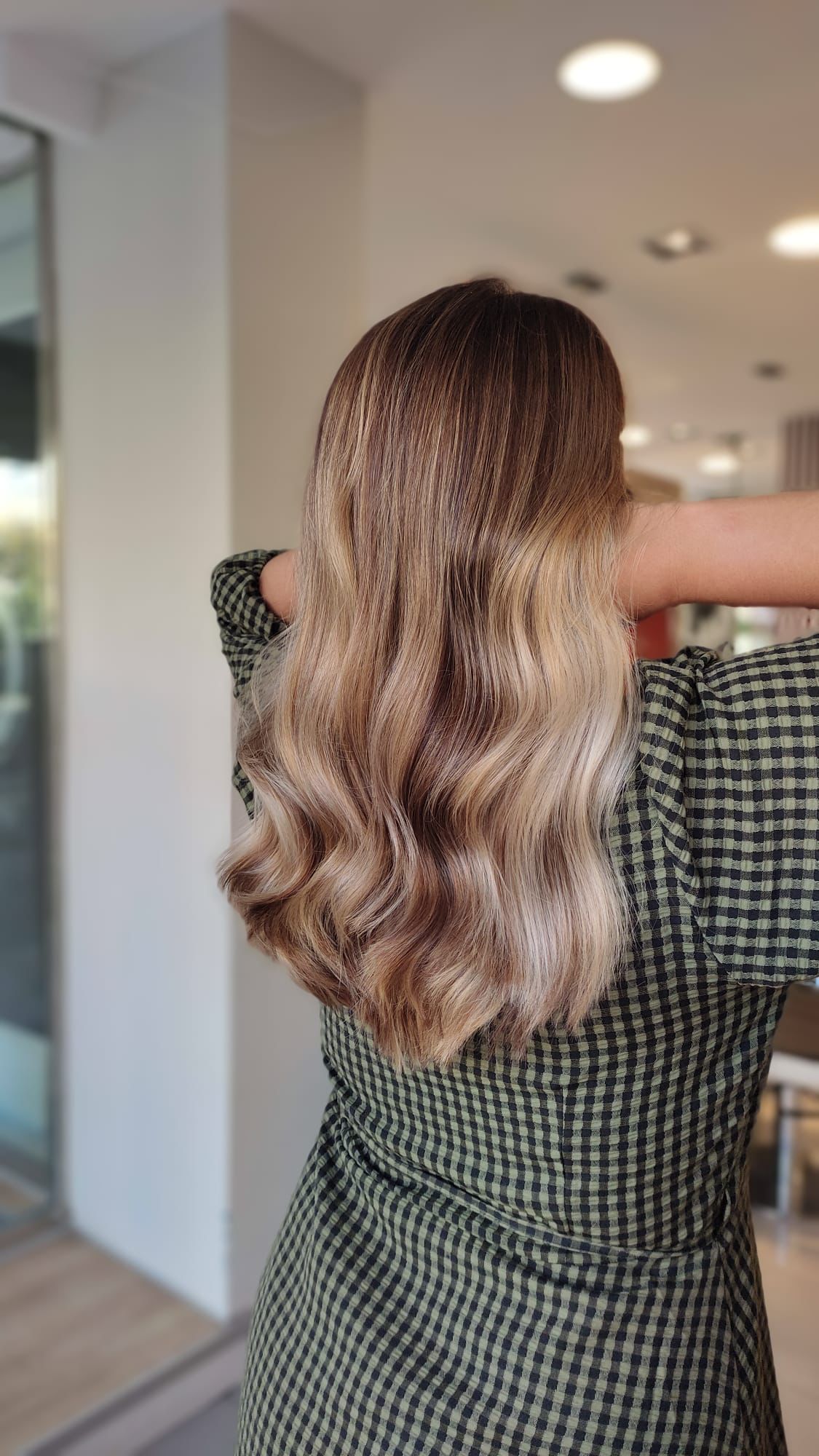 Rinde culto a tu estilo con las nuevas extensiones de cabello natural ...